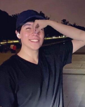 Quackity | Age, Where does he live, Merch, Fanart, Twitter, Hair ...