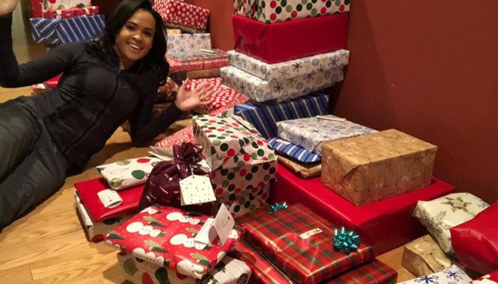 Linsey Davis ABC News | Wiki & Bio, Paul Roberts, Huband, Wedding ...