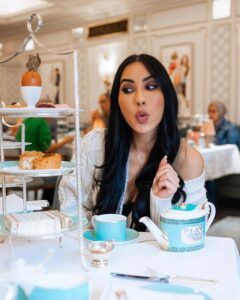 Stephanie Buttermore | Height, Wiki & Bio, Net Worth, Age, Boyfriend ...