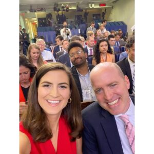 Kaitlan Collins Twitter | Salary, CNN Reporter, Married, Bikini, Age ...